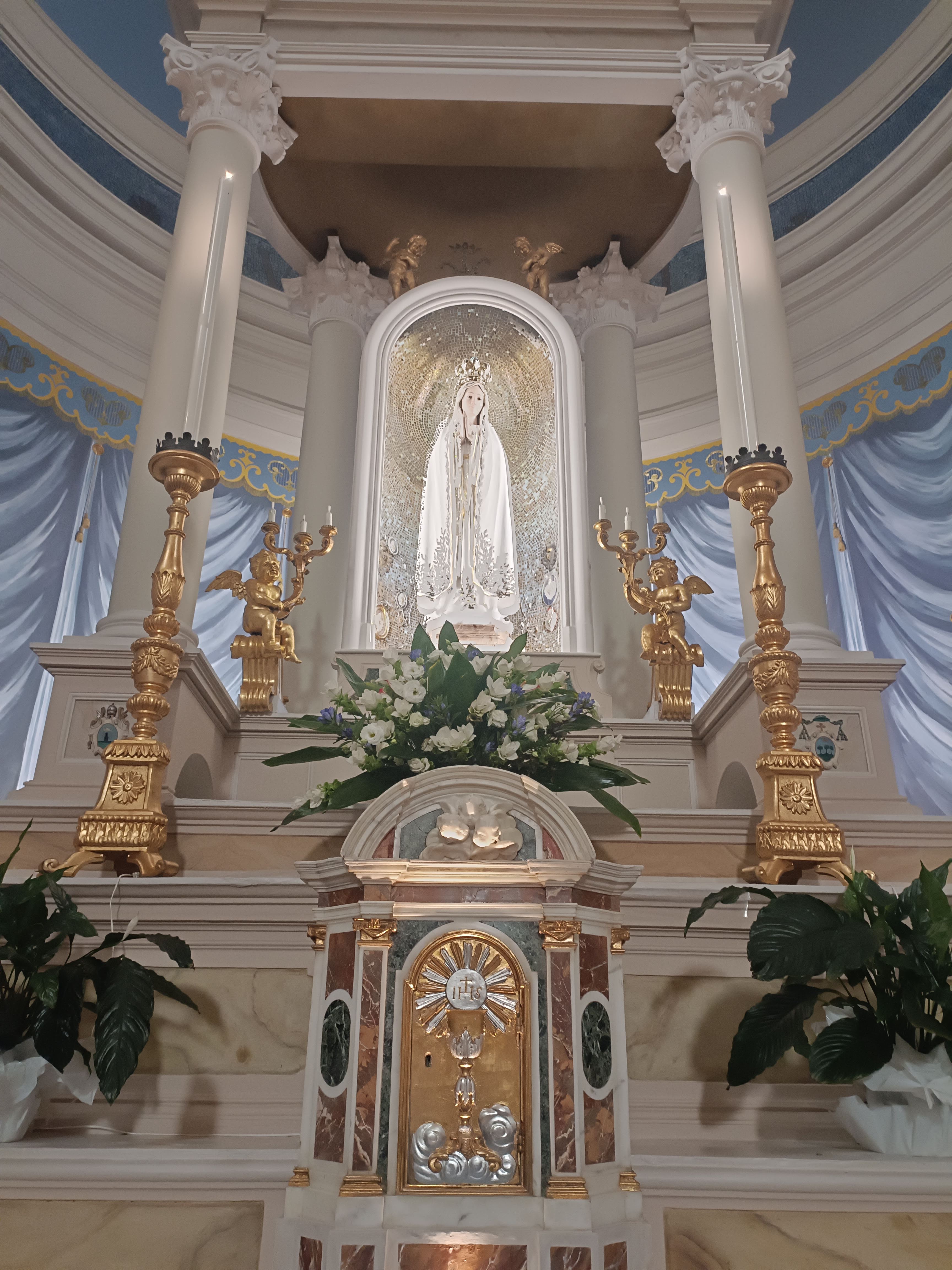 LA STATUA DELLA MADONNA DI FATIMA – SANTUARIO DELLA MADONNA DI FATIMA ...